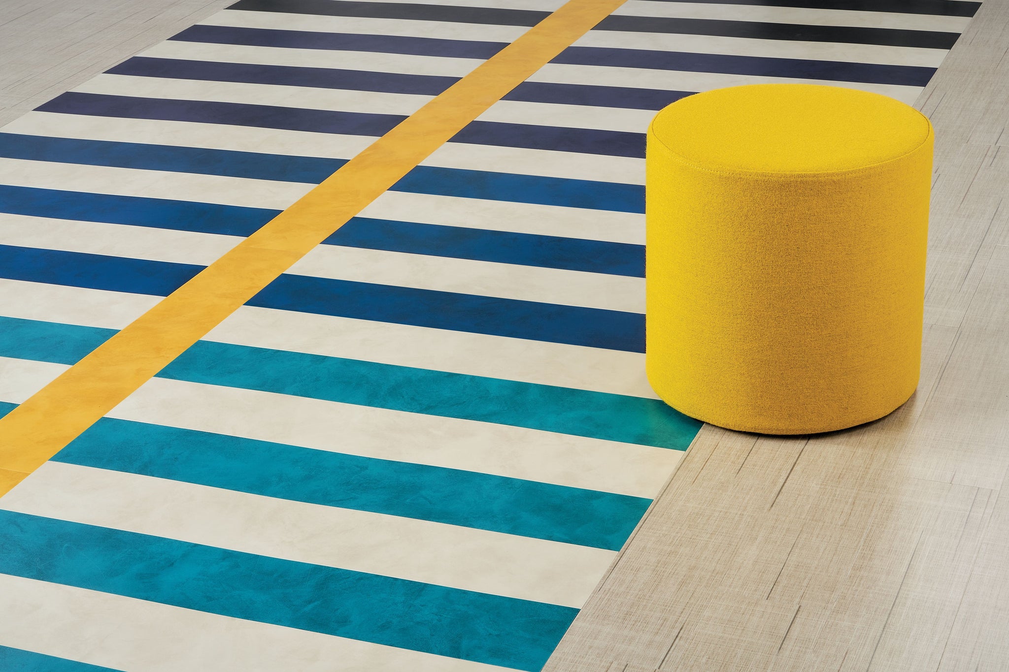 Armstrong Commercial - Duo - Spettro - 6 in. x 36 in. - Luxury Vinyl T ...